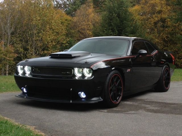 Pics of Killer Bee | Dodge Challenger Forum
