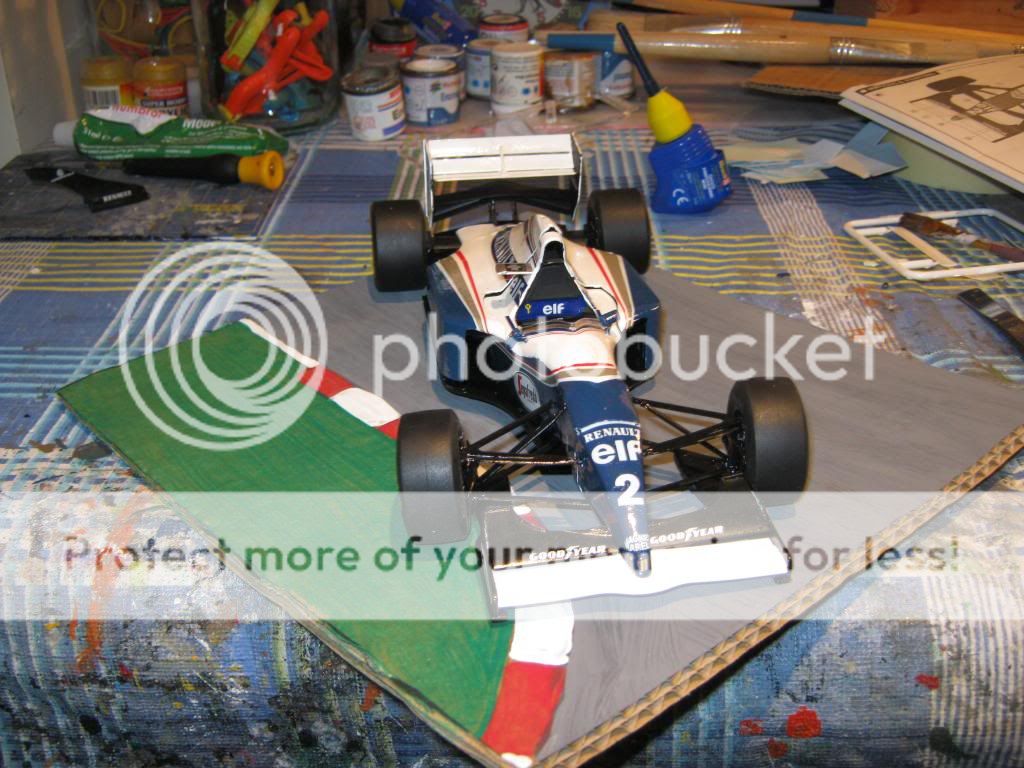 Williams FW.16 - Senna's Williams - International Scale Modeller